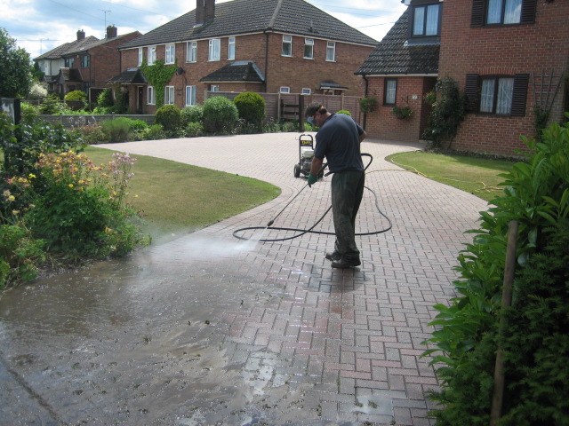Block Paving Driveway Cleaning Service - Abbey Paving. Block Paving ...