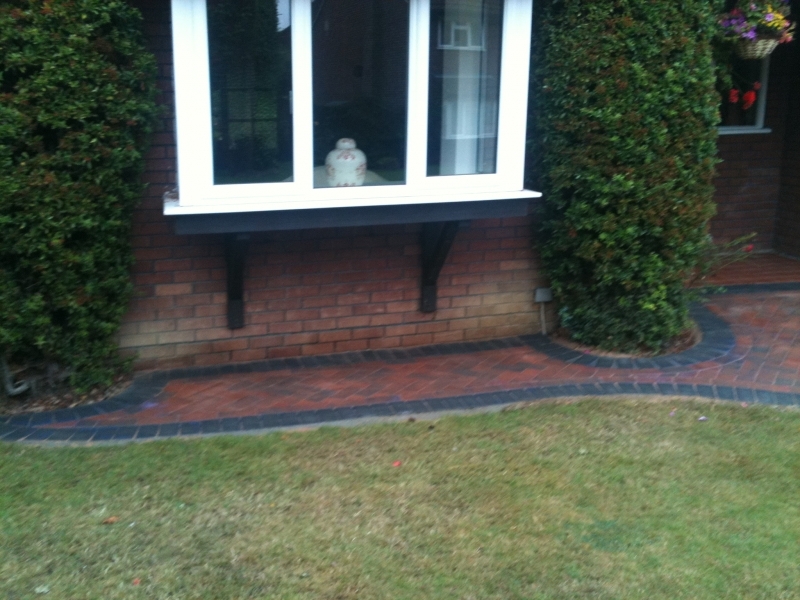 Block Paving Pathway - Abbey Paving. Block Paving Specialists ...